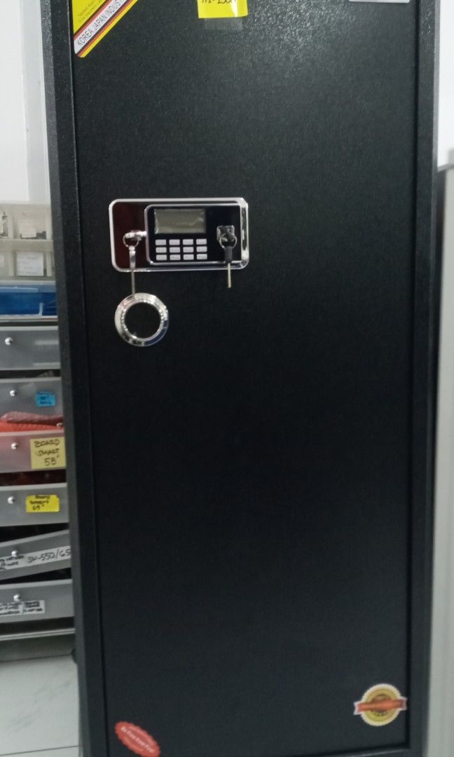 H1-1500 Fire Resistant Digital Safety Vault, Furniture & Home Living ...