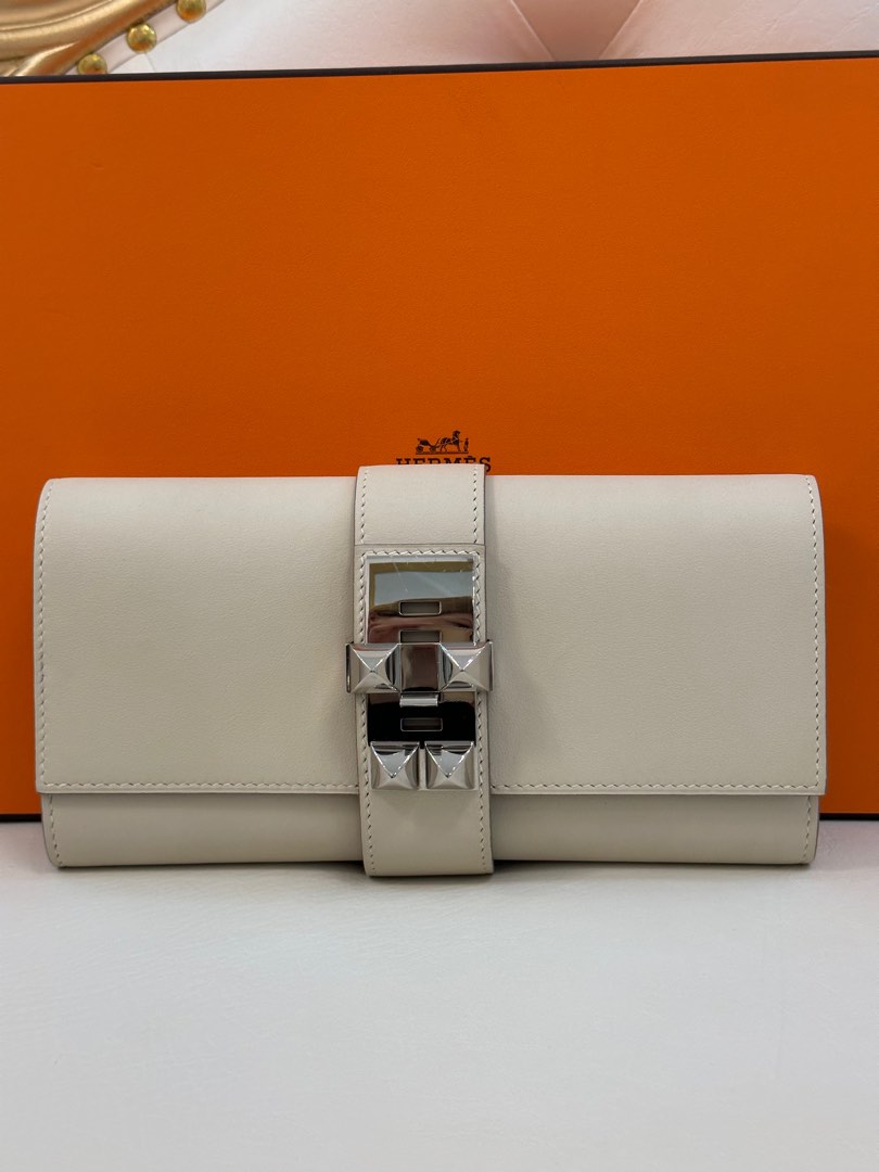 Hermes Medor NATA PHW STAMP X, Luxury, Bags & Wallets on Carousell