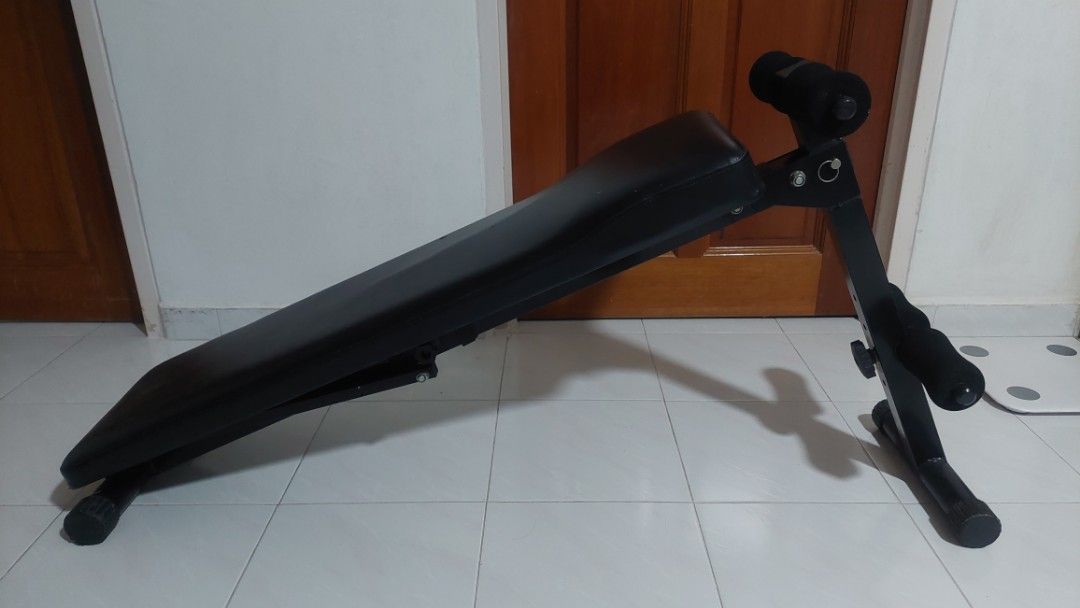 Inclined Sit-up Bench, Sports Equipment, Exercise & Fitness, Cardio ...