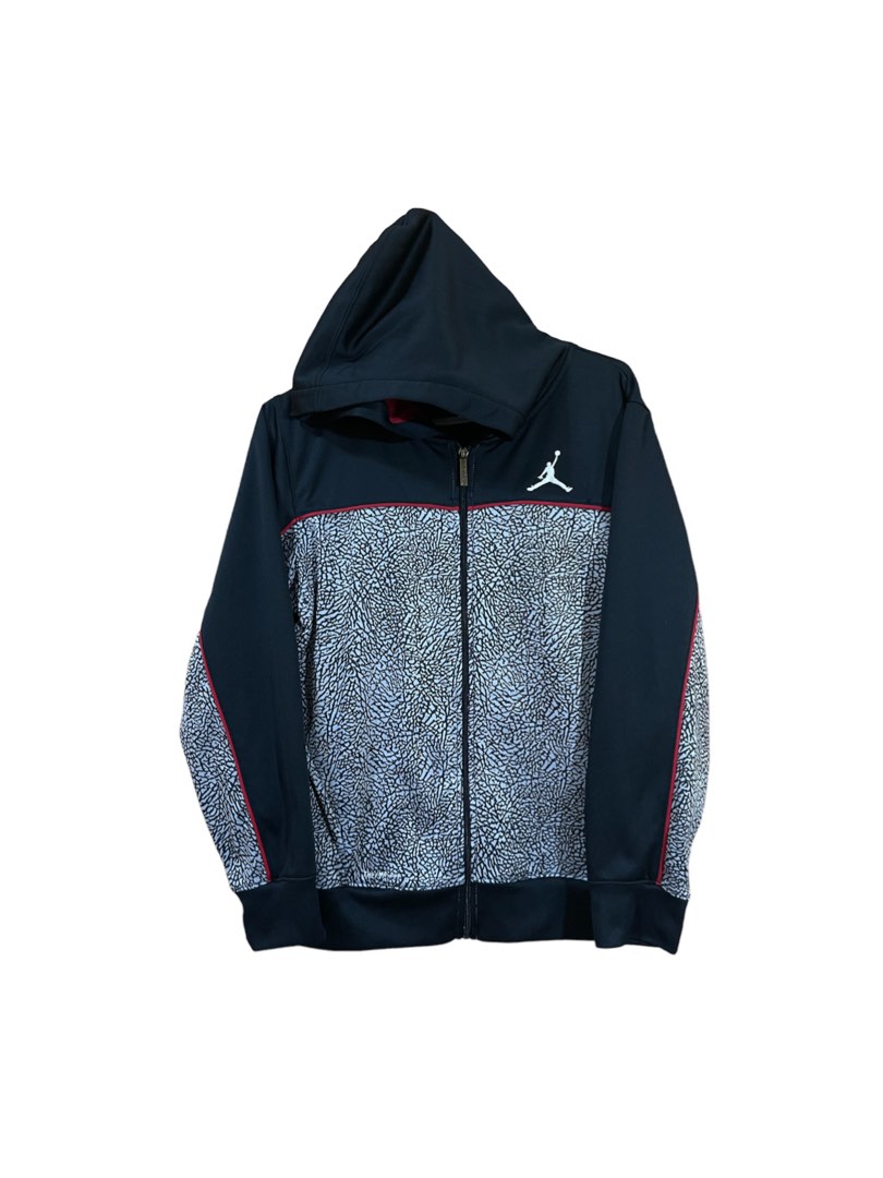 Jordan Classic, Men's Fashion, Coats, Jackets and Outerwear on Carousell