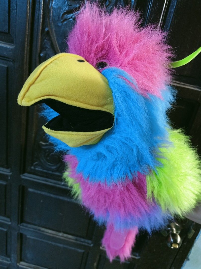 JUMBO COLORFUL BIRD HAND PUPPET, Hobbies & Toys, Toys & Games on Carousell