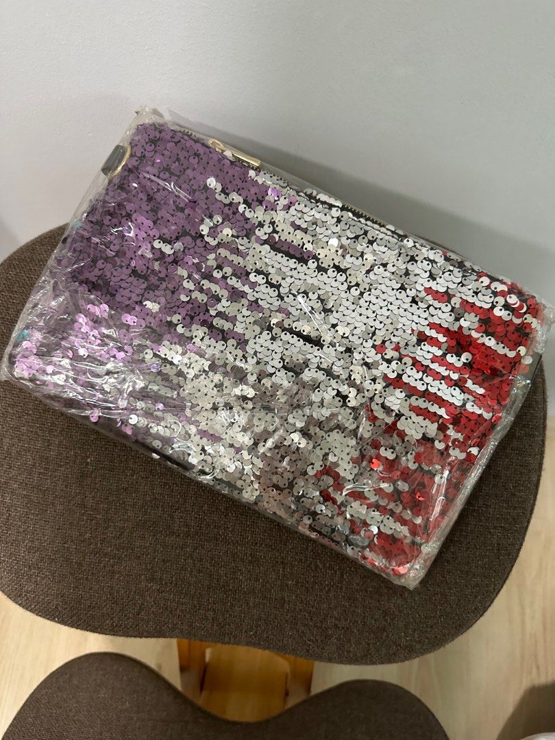 Kaison Bag, Women's Fashion, Bags & Wallets, Clutches on Carousell