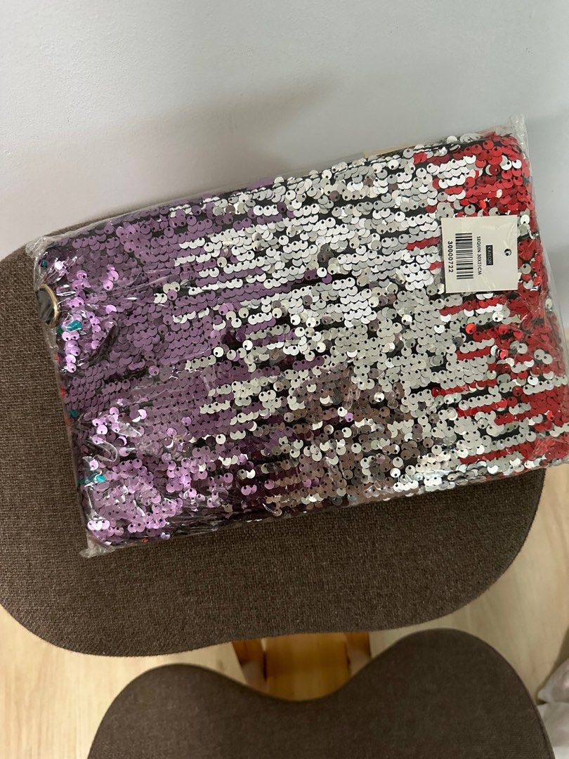 Kaison Bag, Women's Fashion, Bags & Wallets, Clutches on Carousell