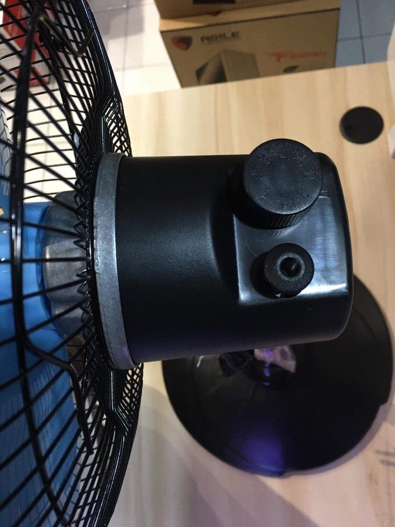 KLESTAR 10" Mini Stand Fan Plastic Blade Black ISP10, Furniture & Home ...