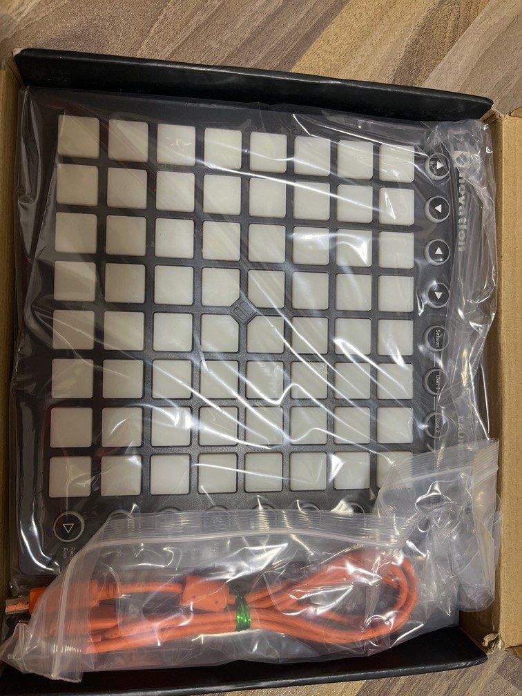 Launchpad Novation MK2, Computers & Tech, Parts & Accessories, Other ...