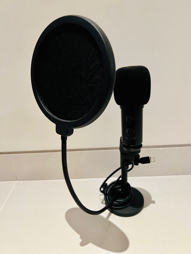 Like new Desk Microphone, Audio, Microphones on Carousell