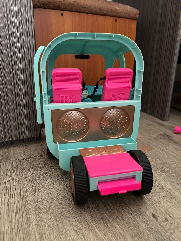 LOL OMG surprise caravan, Hobbies & Toys, Toys & Games on Carousell