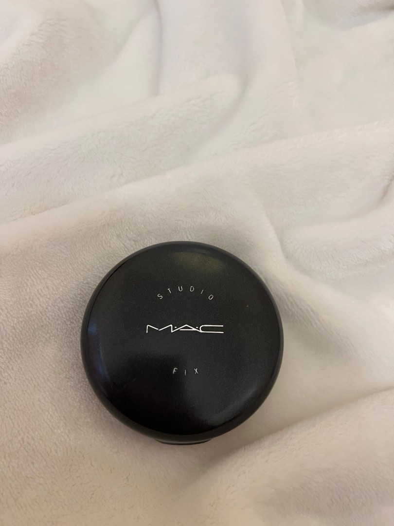 MAC NC15 powder foundation, Beauty & Personal Care, Face, Makeup on ...
