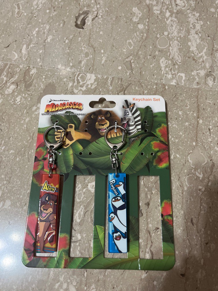 [Universal Studios] Madagascar Key Chains (Bundle of 2), Hobbies & Toys ...