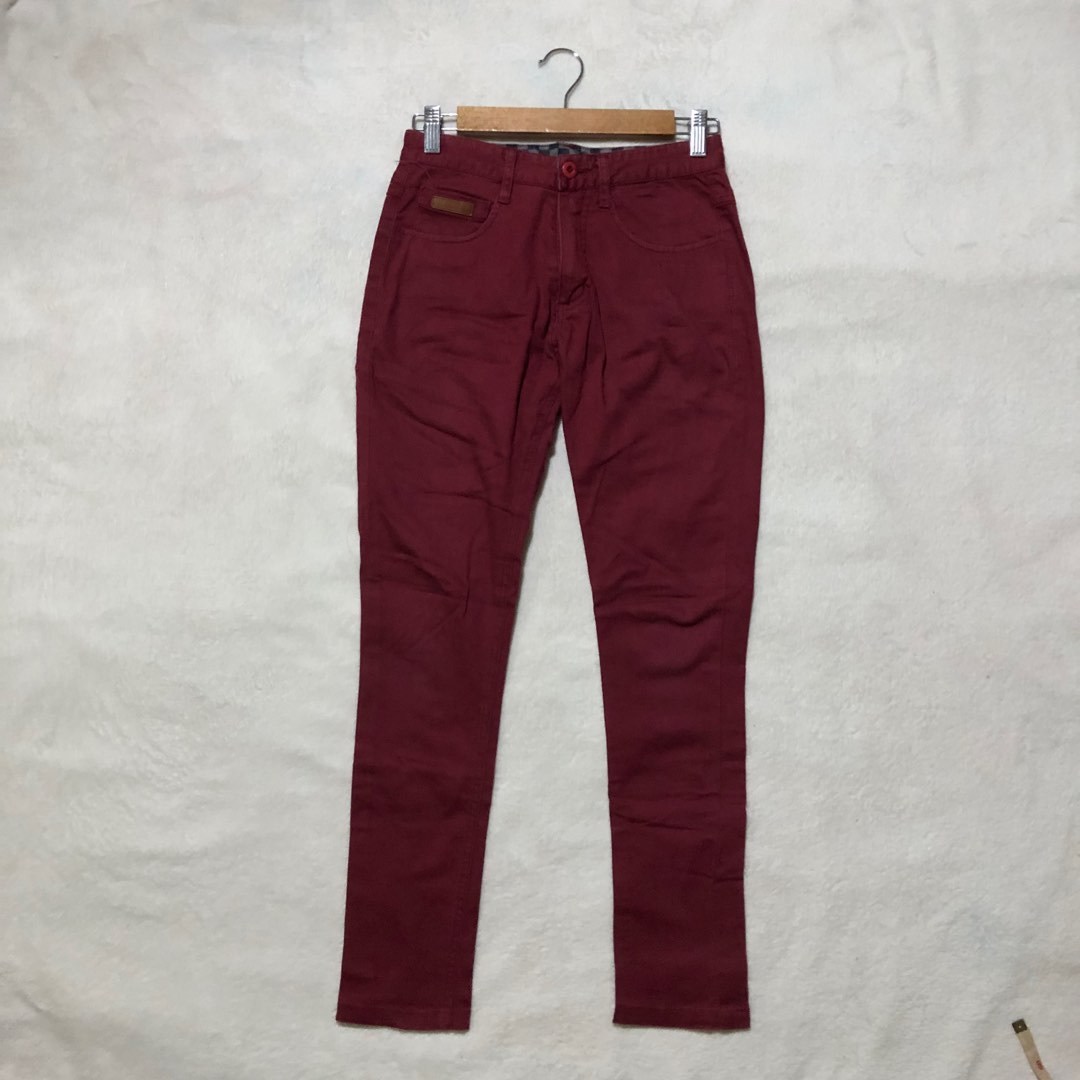 Maroon Clean Cut Denim Jeans, Women's Fashion, Bottoms, Jeans on Carousell