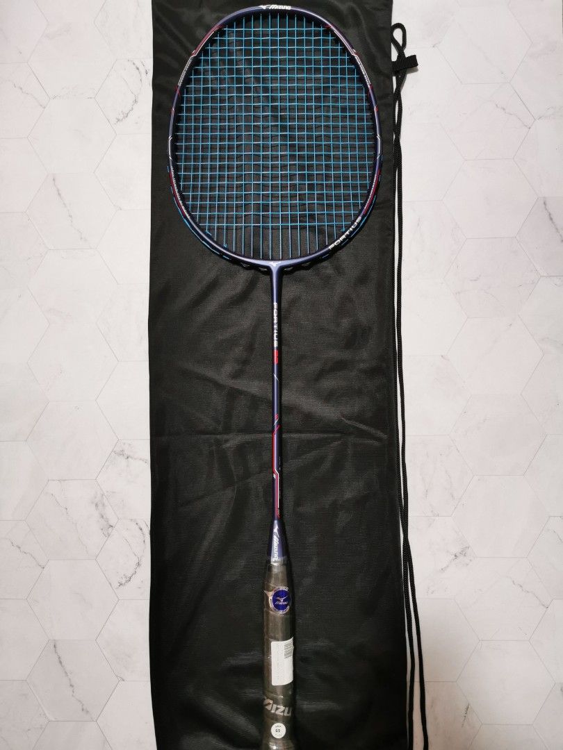 Mizuno Fortius 90 Badminton Racket with Yonex BG66 String, Sports ...