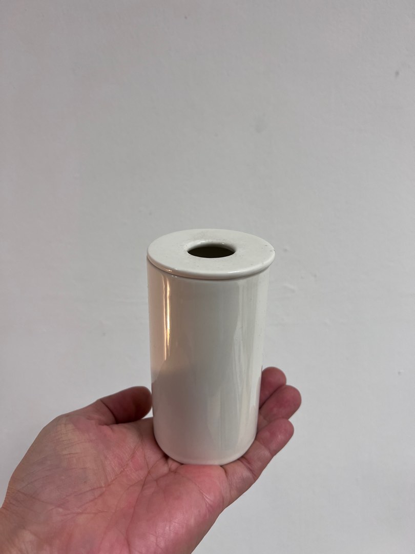 Muji ceramic diffuser / holder, Furniture & Home Living, Home Decor ...