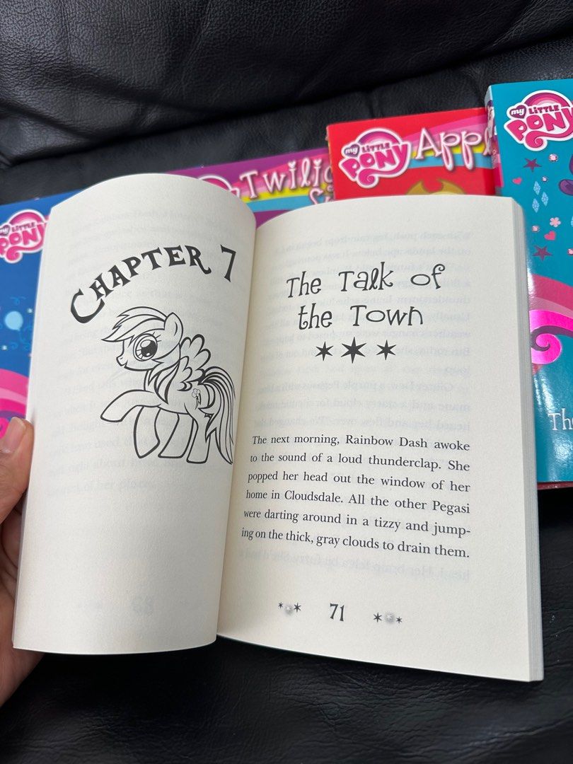 My Little Pony Best Friends Boxed Set, 興趣及遊戲, 書本 & 文具, 小說及非小說 - Carousell