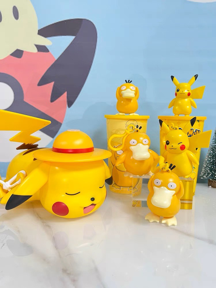 Nintendo Pokémon Pikachu Psyduck topper cup tumbler figures figurine ...