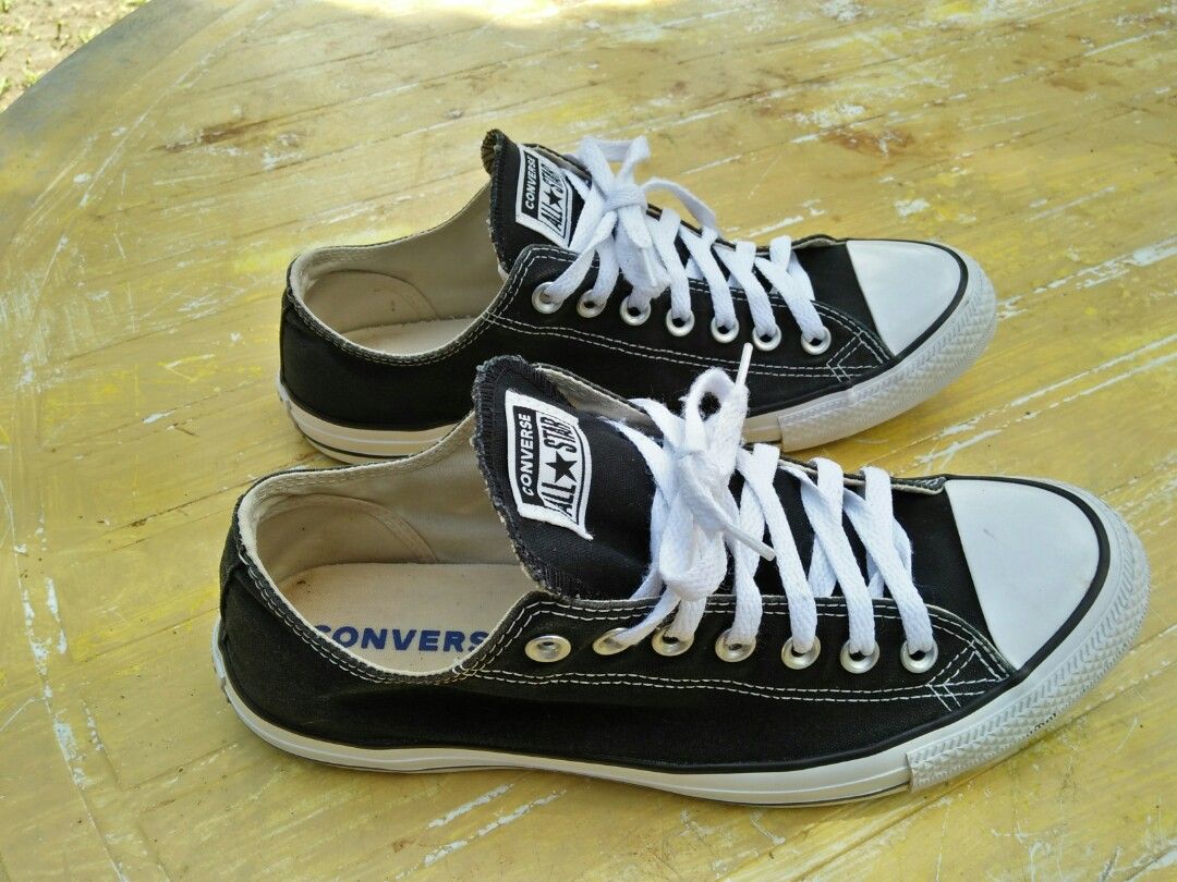 Original Converse All-stars, Men's Fashion, Footwear, Sneakers on Carousell