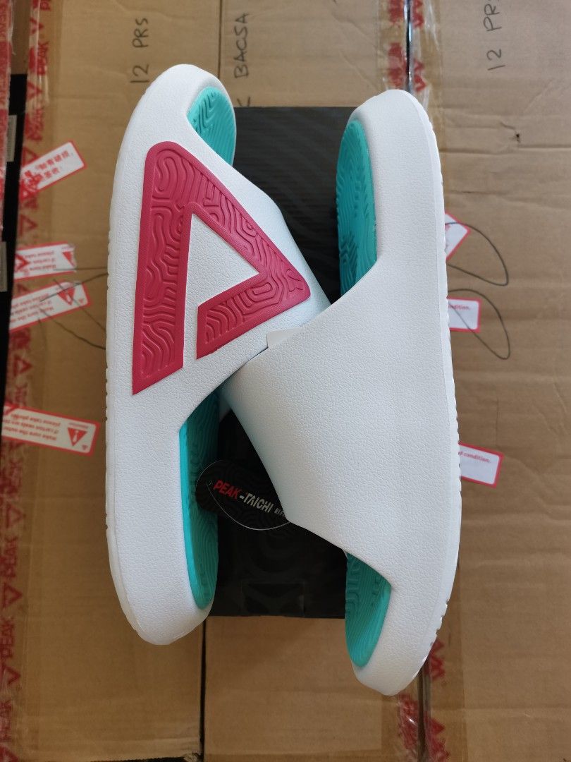Peak taichi slides size 13 US, Men's Fashion, Footwear, Slippers ...