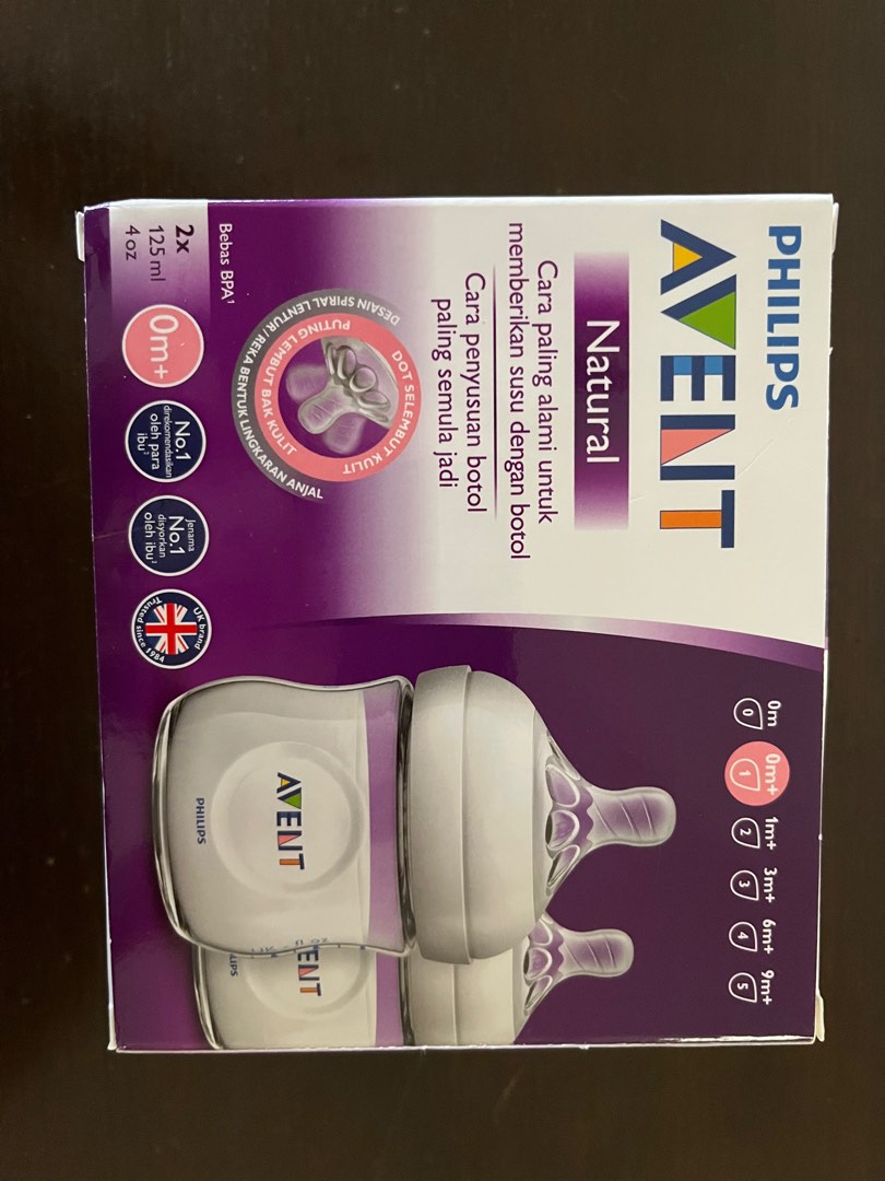 Philips Avent Natural Bottles 0m+ - set of 2, Babies & Kids, Nursing ...