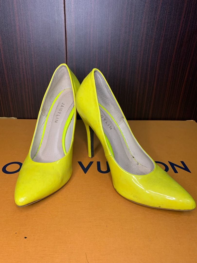 Plain Yellow Stilettos/High Heels, Women's Fashion, Footwear, Heels on ...
