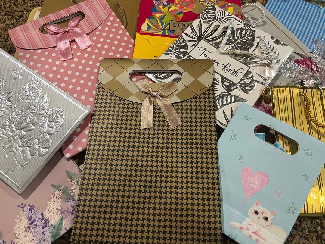 Pretty Paper-Bags (x10), Hobbies & Toys, Stationery & Craft, Other ...