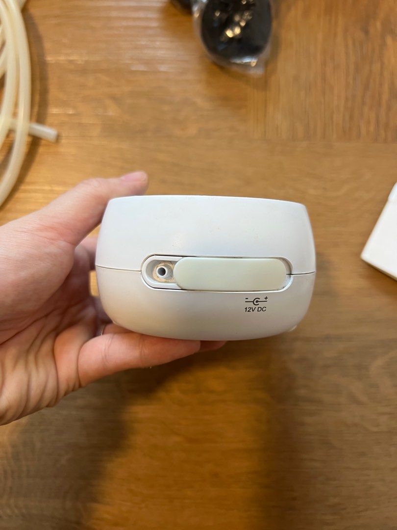 Pumpables Milk genie plus breast pump, Babies & Kids, Nursing & Feeding ...