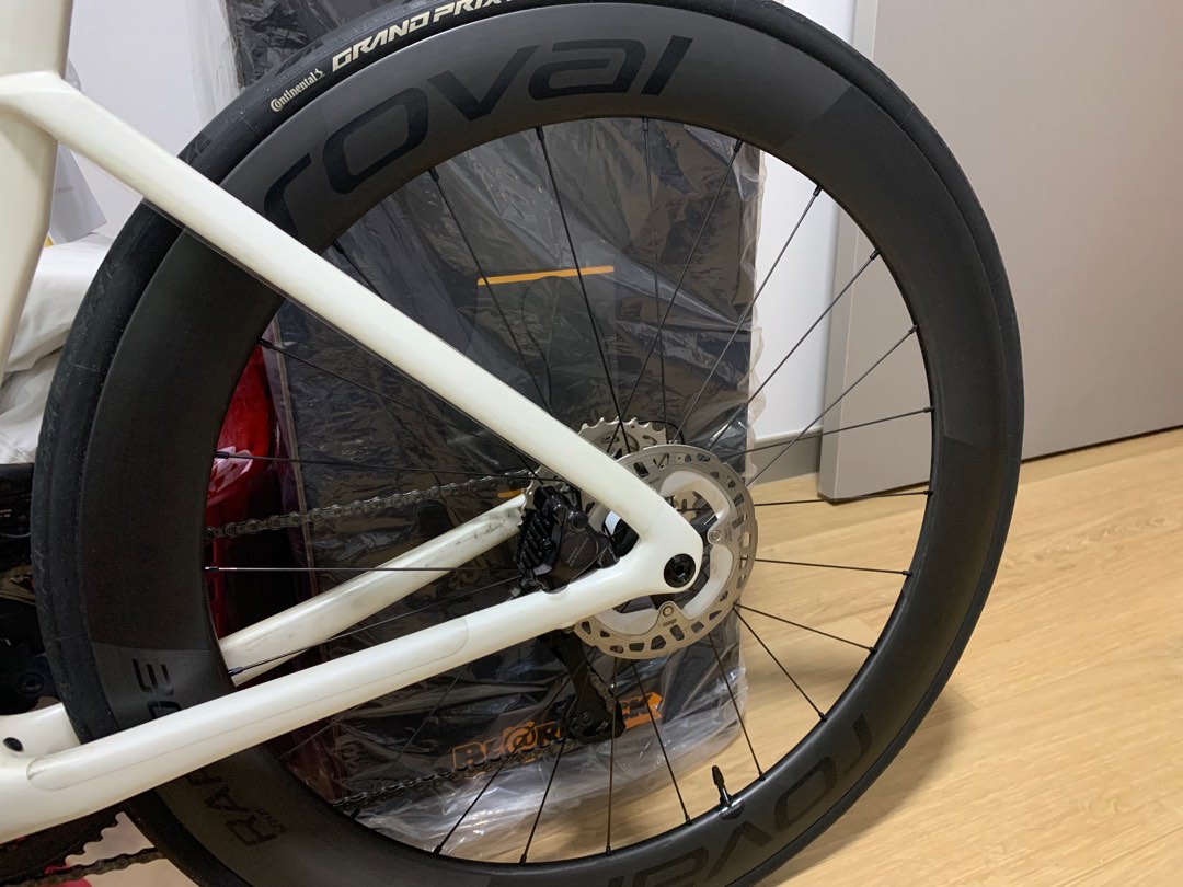 Roval rapide CL 2, Sports Equipment, Bicycles & Parts, Parts ...