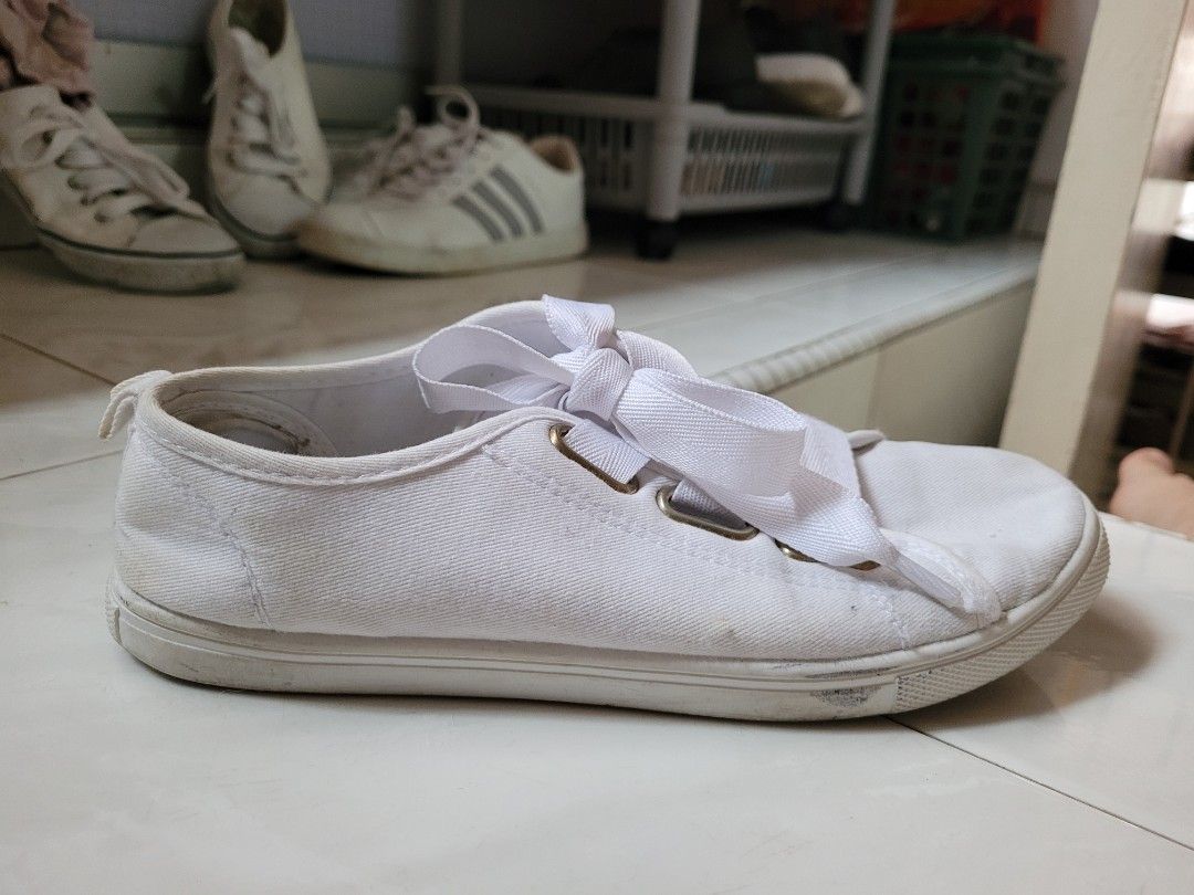 RUBI ribbon sneaker, Women's Fashion, Footwear, Sneakers on Carousell
