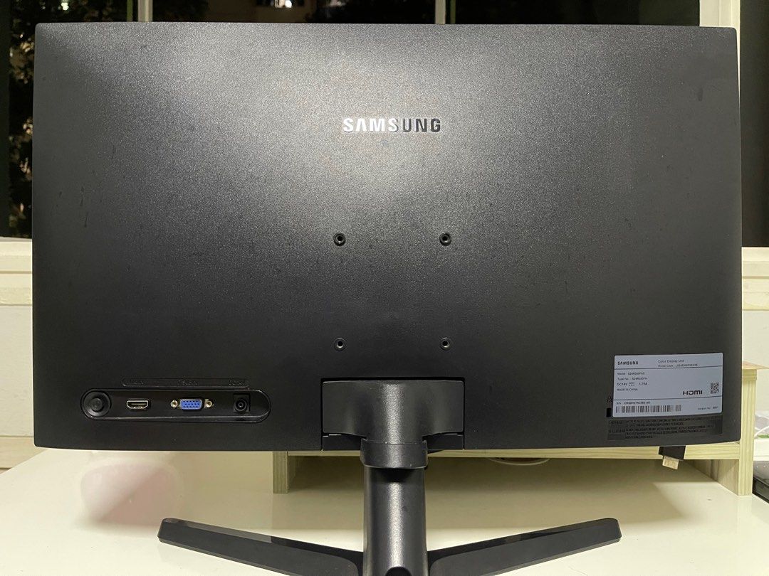 Samsung 24" SR350 Bezel-less LED Monitor, Computers & Tech, Parts ...