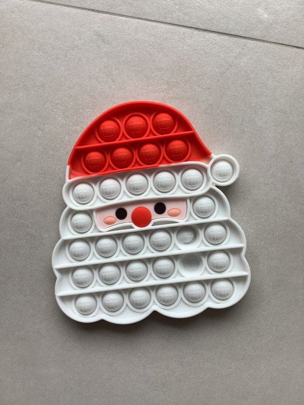 Santa pop it, 興趣及遊戲, 玩具 & 遊戲類 - Carousell