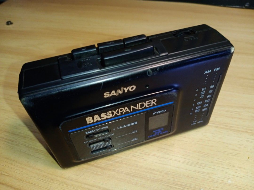 Sanyo Portable Cassette Player with AM/ FM, Audio, Portable Music Players on Carousell