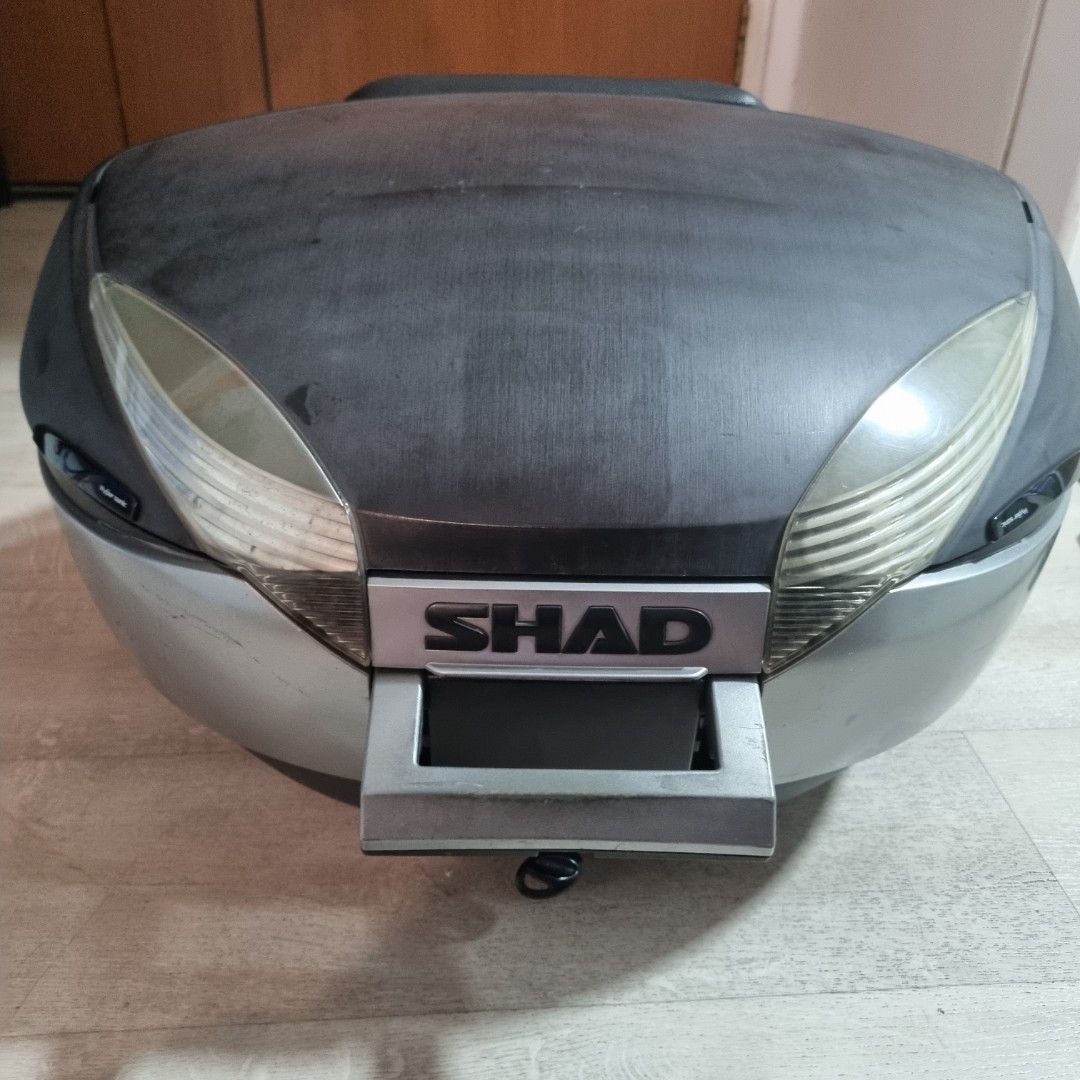 Shad 48 topbox with base plate, Motorcycles, Motorcycle Accessories on ...