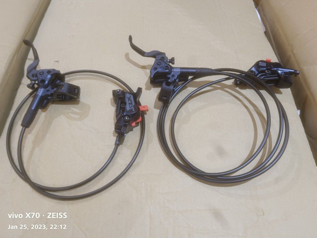 Shimano SLX BL-M7100 lever with Shimano SLX BR-M7120 2 pistons ...