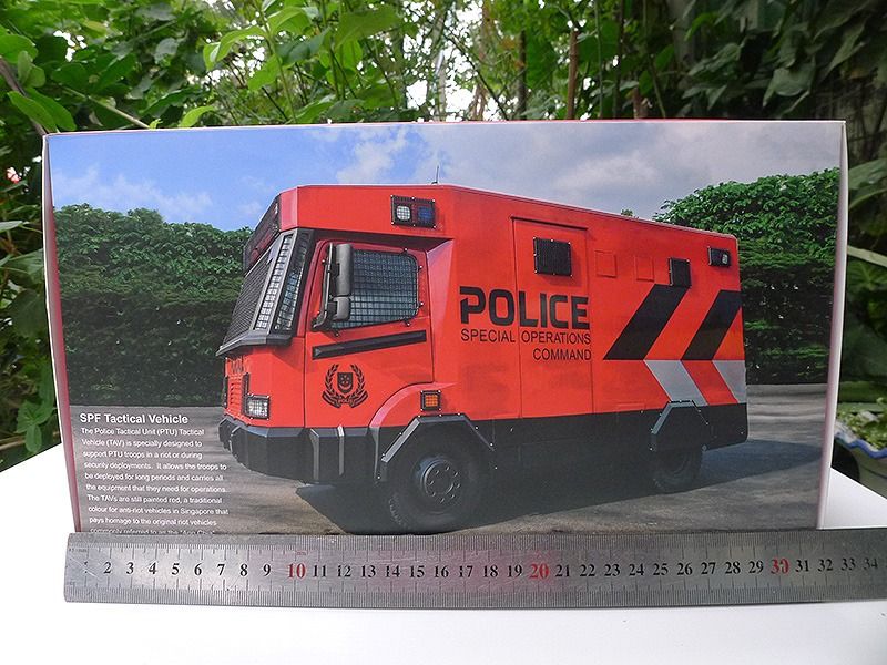 Singapore Police Force (SPF) Tactical Vehicle Model (1:24), Hobbies ...