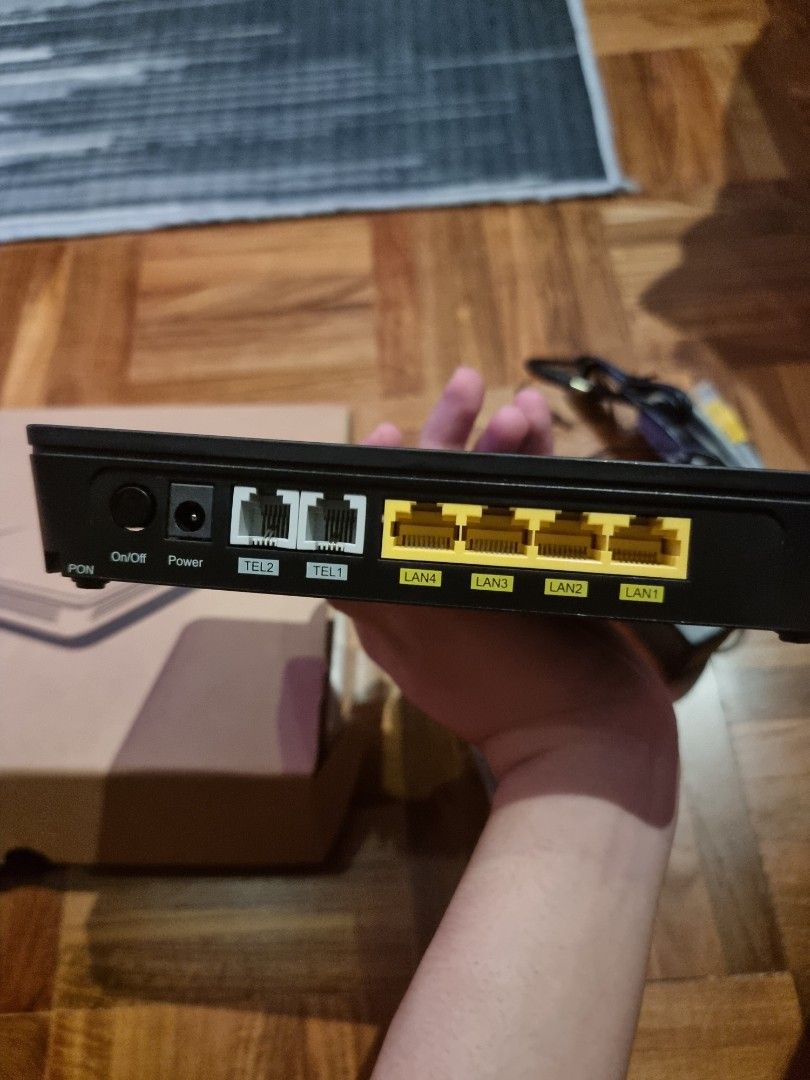Singtel Optical Network Router, Computers & Tech, Parts & Accessories ...