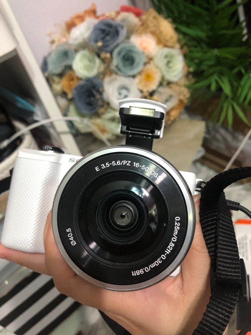 Sony A5000 - white, Photography, Cameras on Carousell