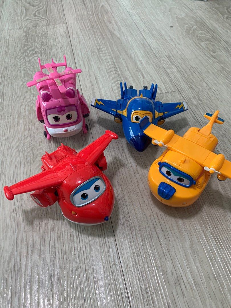 Super wing, Hobbies & Toys, Toys & Games on Carousell