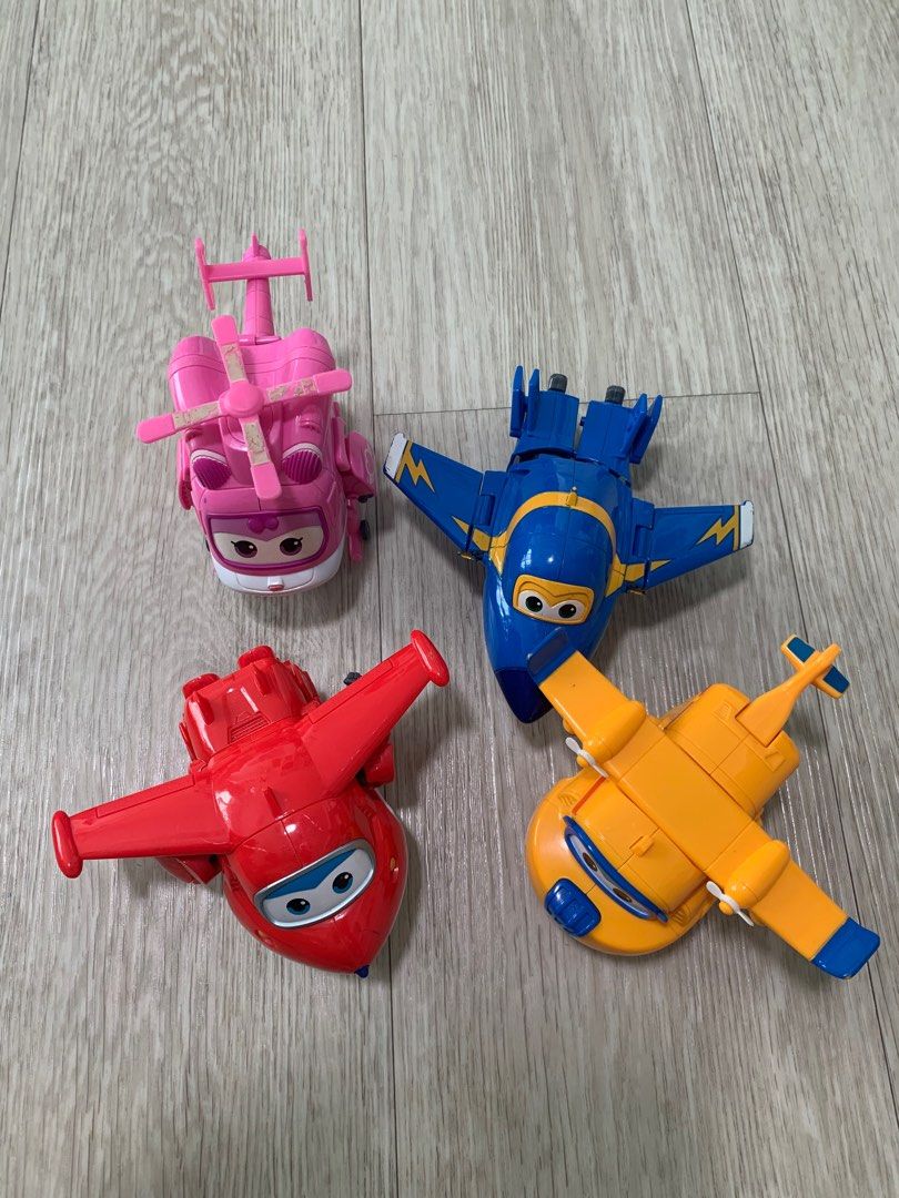Super wing, Hobbies & Toys, Toys & Games on Carousell