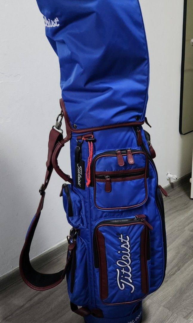 Titleist Golf Bag, Sports Equipment, Sports & Games, Golf on Carousell