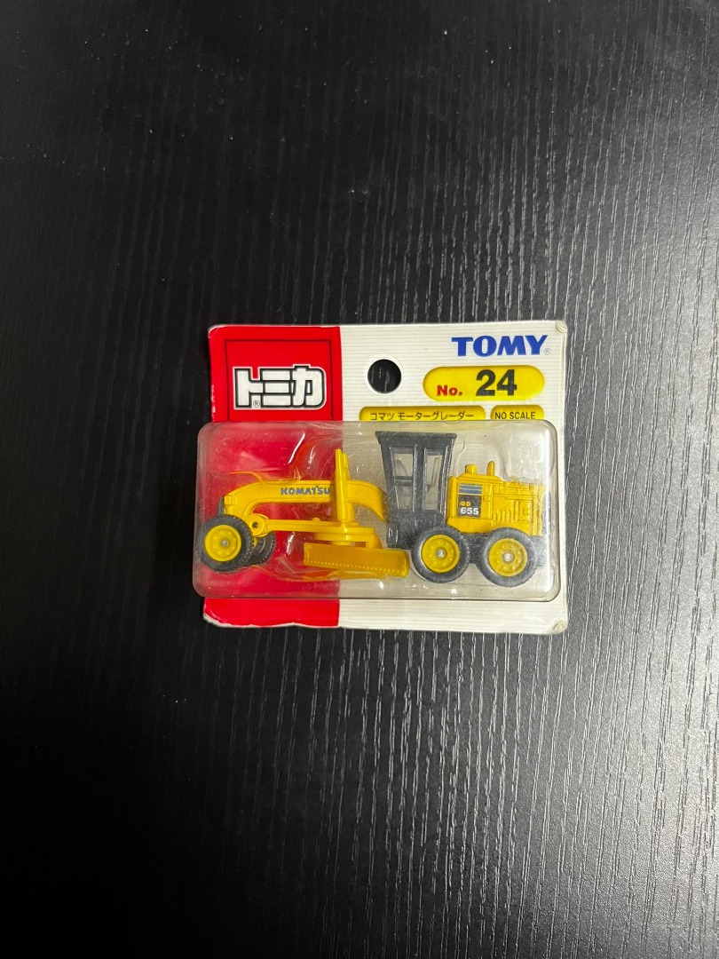 Tomica Komatsu Motor Grader, Hobbies & Toys, Toys & Games on Carousell