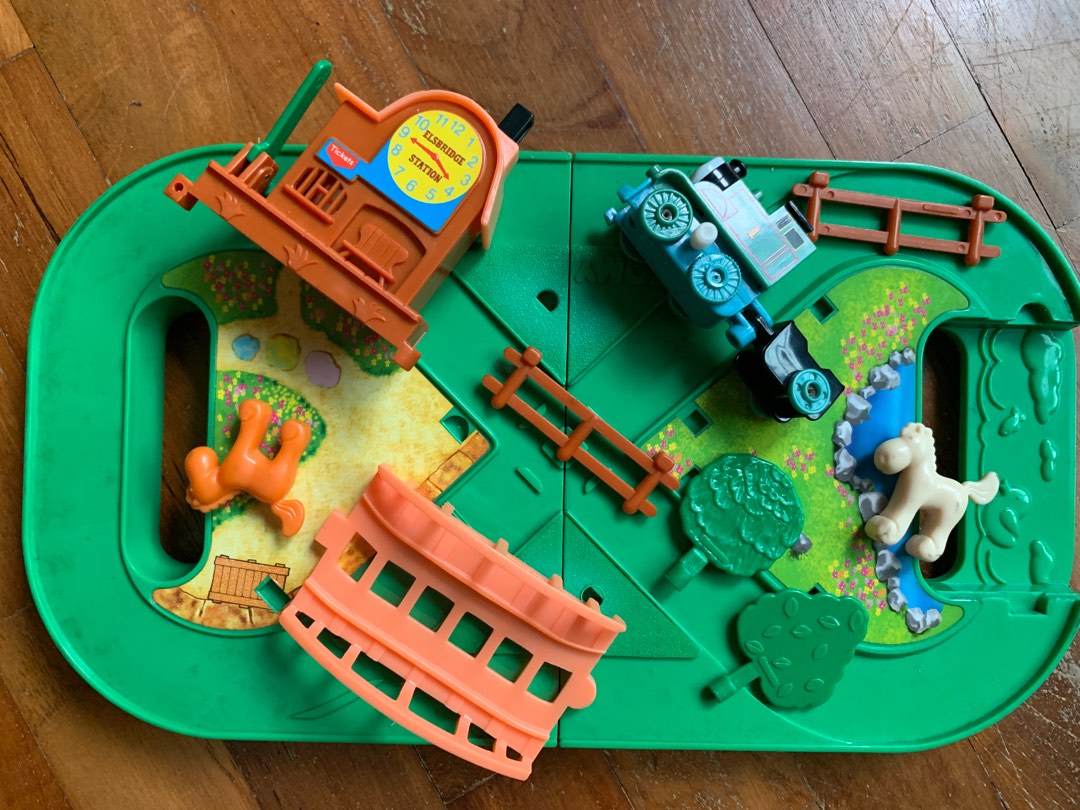 Tomy Thomas & Friends carry on set, Hobbies & Toys, Toys & Games on ...