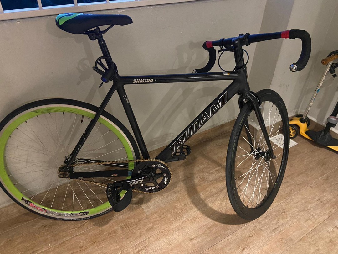 Tsunami smn 100 Fixie bike, Sports Equipment, Bicycles & Parts ...