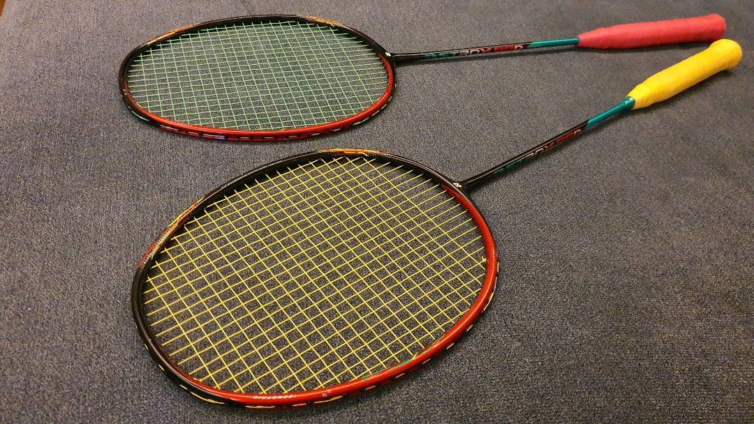 Yonex Astrox 88D 1st Gen (Ruby Red/Emerald Green), Sports Equipment ...