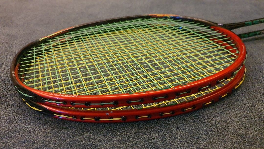 Yonex Astrox 88D 1st Gen (Ruby Red/Emerald Green), Sports Equipment ...