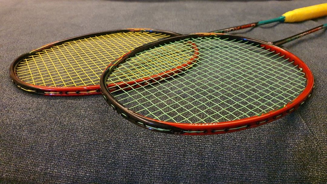 Yonex Astrox 88D 1st Gen (Ruby Red/Emerald Green), Sports Equipment ...