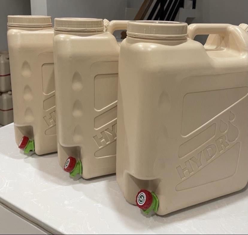 Aesthetic water container 5gallons/20L, TV & Home Appliances, Kitchen ...