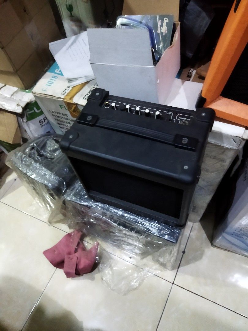 Ampli gitat bisa dicass new ajib, Musik & Media, Alat di Carousell