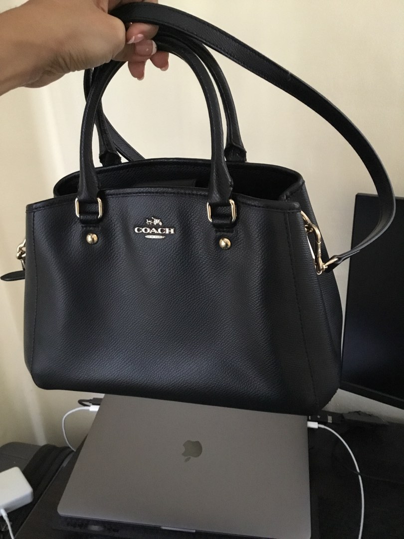 Authentic coach hand bag, Women's Fashion, Bags & Wallets, Shoulder ...