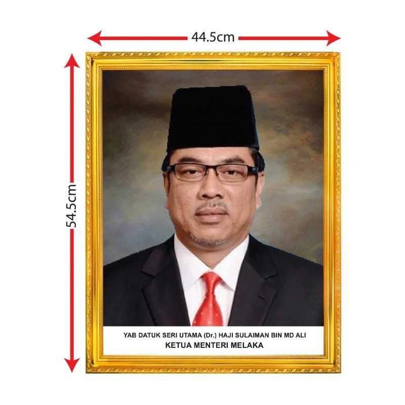 Bingkai Potret Menteri Besar Melaka, Hobbies & Toys, Stationery & Craft ...