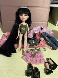 Bratz Flashback Fever Jade, Hobbies & Toys, Toys & Games on Carousell