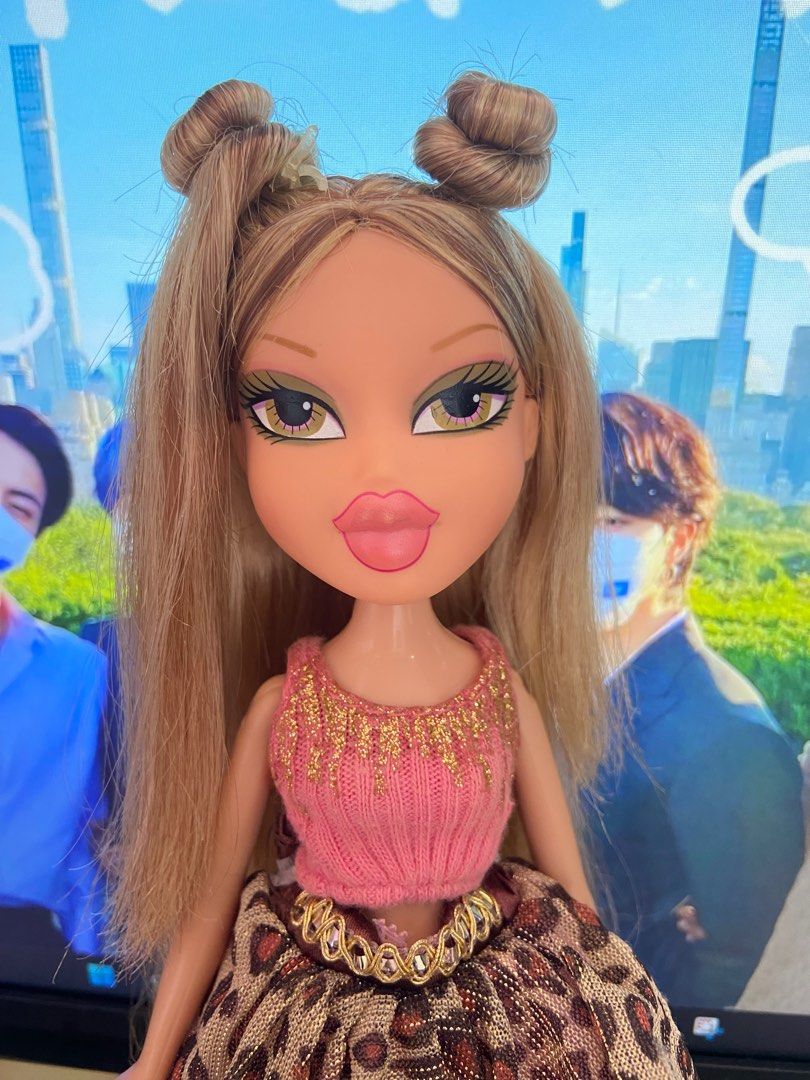 Bratz Princess Cloe, Hobbies & Toys, Toys & Games on Carousell