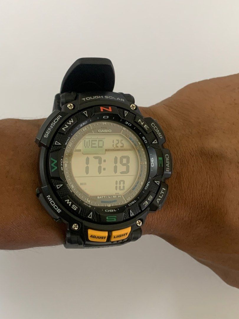 Casio PRO TREK PAG240, Men's Fashion, Watches & Accessories, Watches on ...